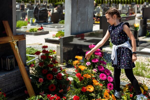 High-Quality Customisable Australian Funeral Cards